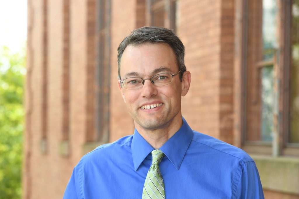 Hunter Gehlbach – Data Services